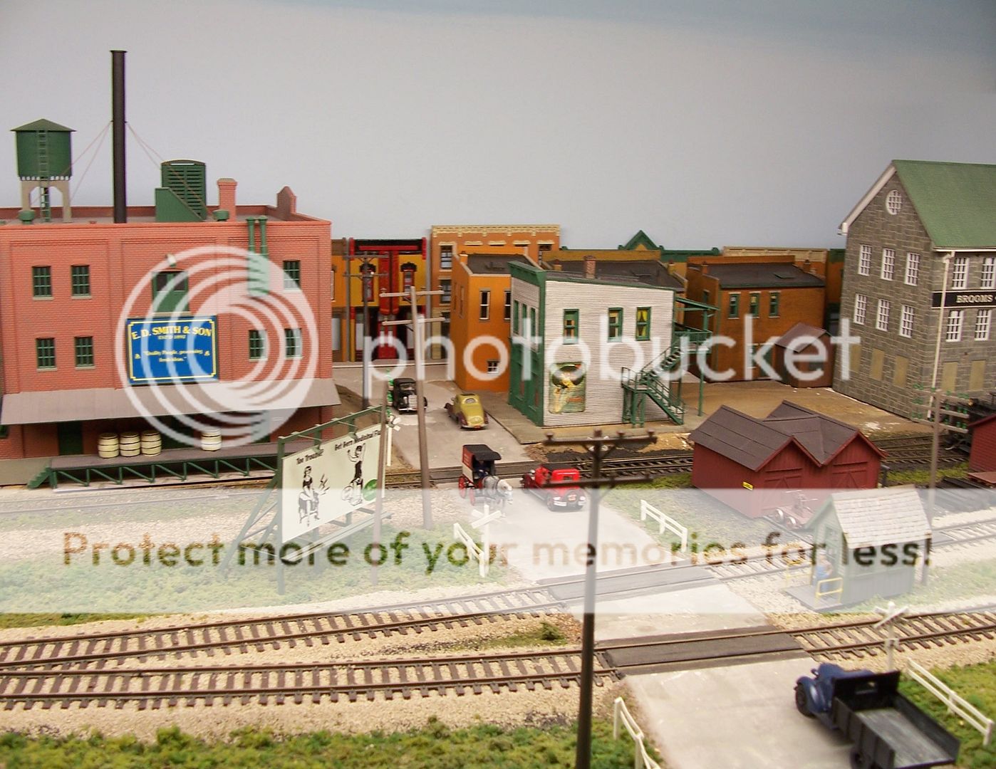 Streets and sidewalks: what material and method works for you? - Layouts and layout building ...